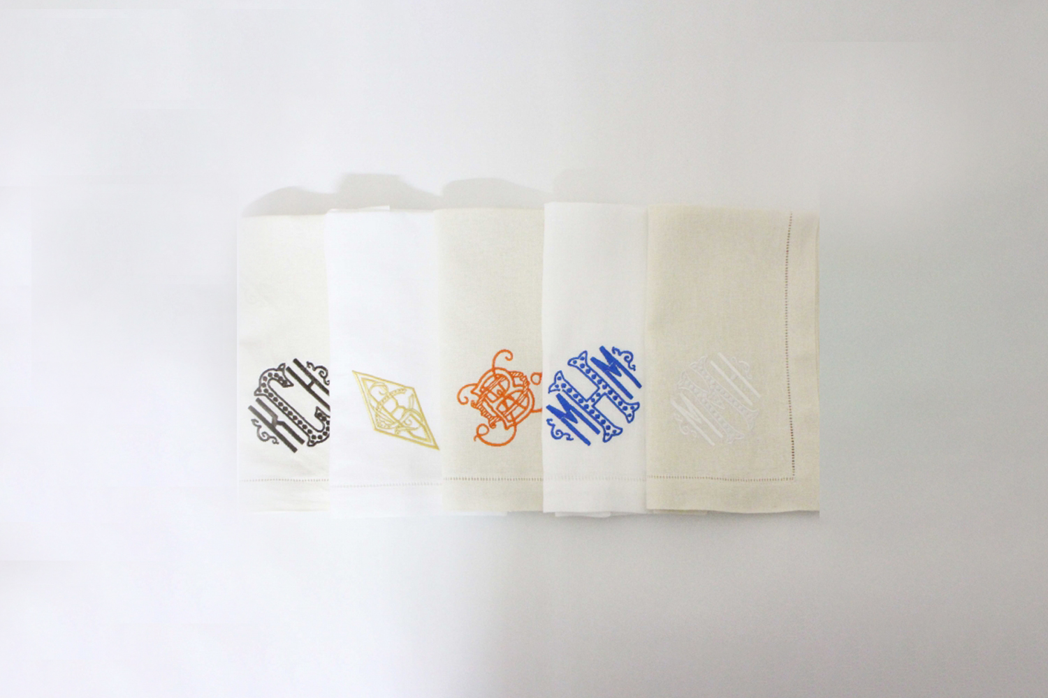 Modern Monogram Embroidered and Printed Monogramming: 10 Easy Pieces