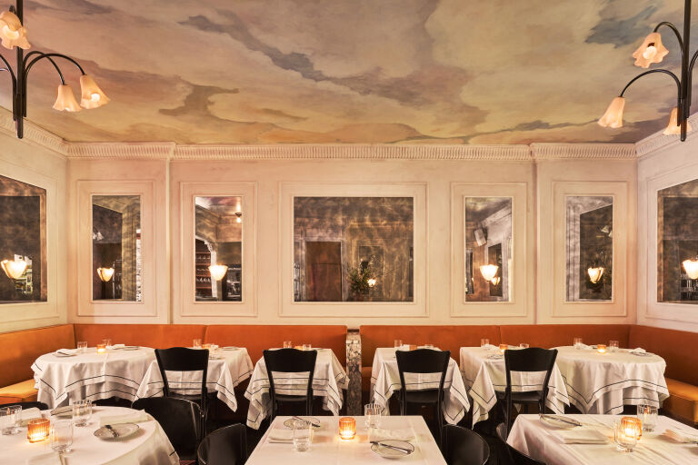 Remodelista Reconnaissance: The Double Tablecloths at Raf's NYC ...