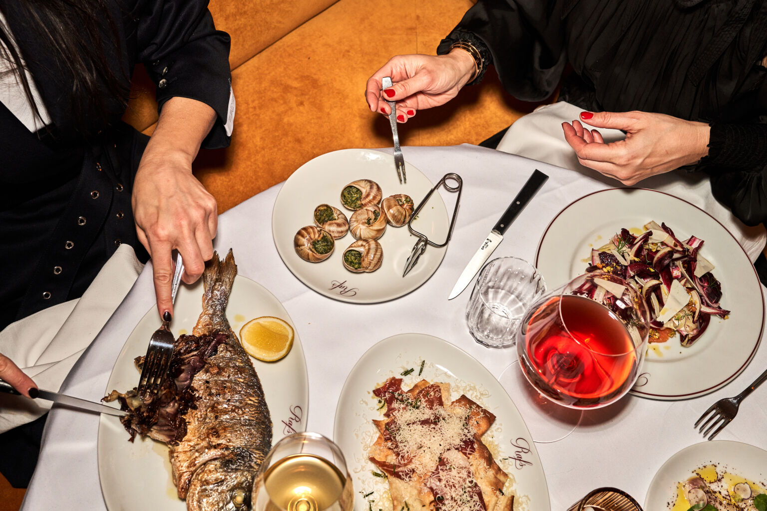 Remodelista Reconnaissance: The Double Tablecloths at Raf's NYC ...