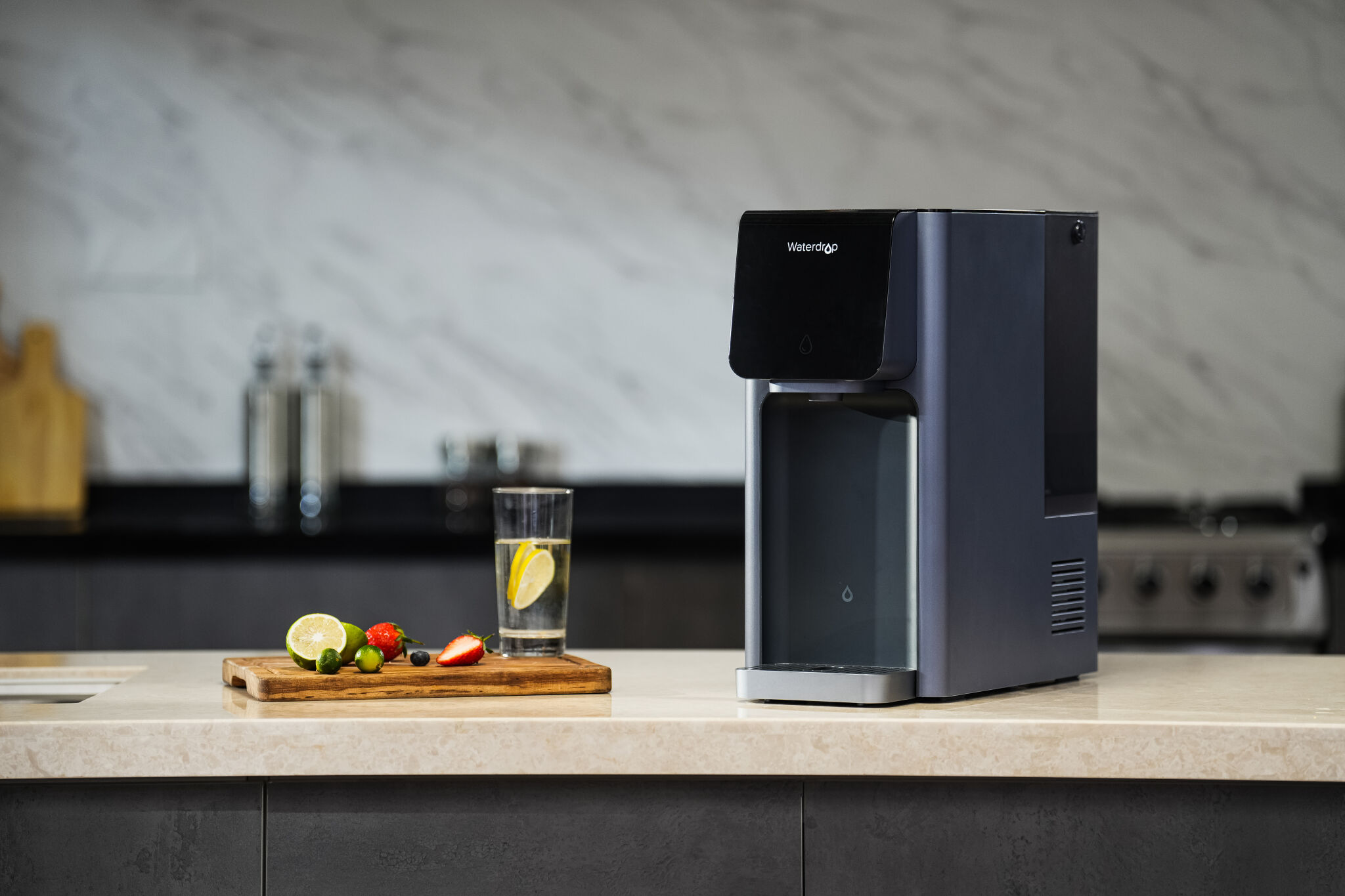 Waterdrop Countertop Water Filtration Dispenser—and a Remodelista ...