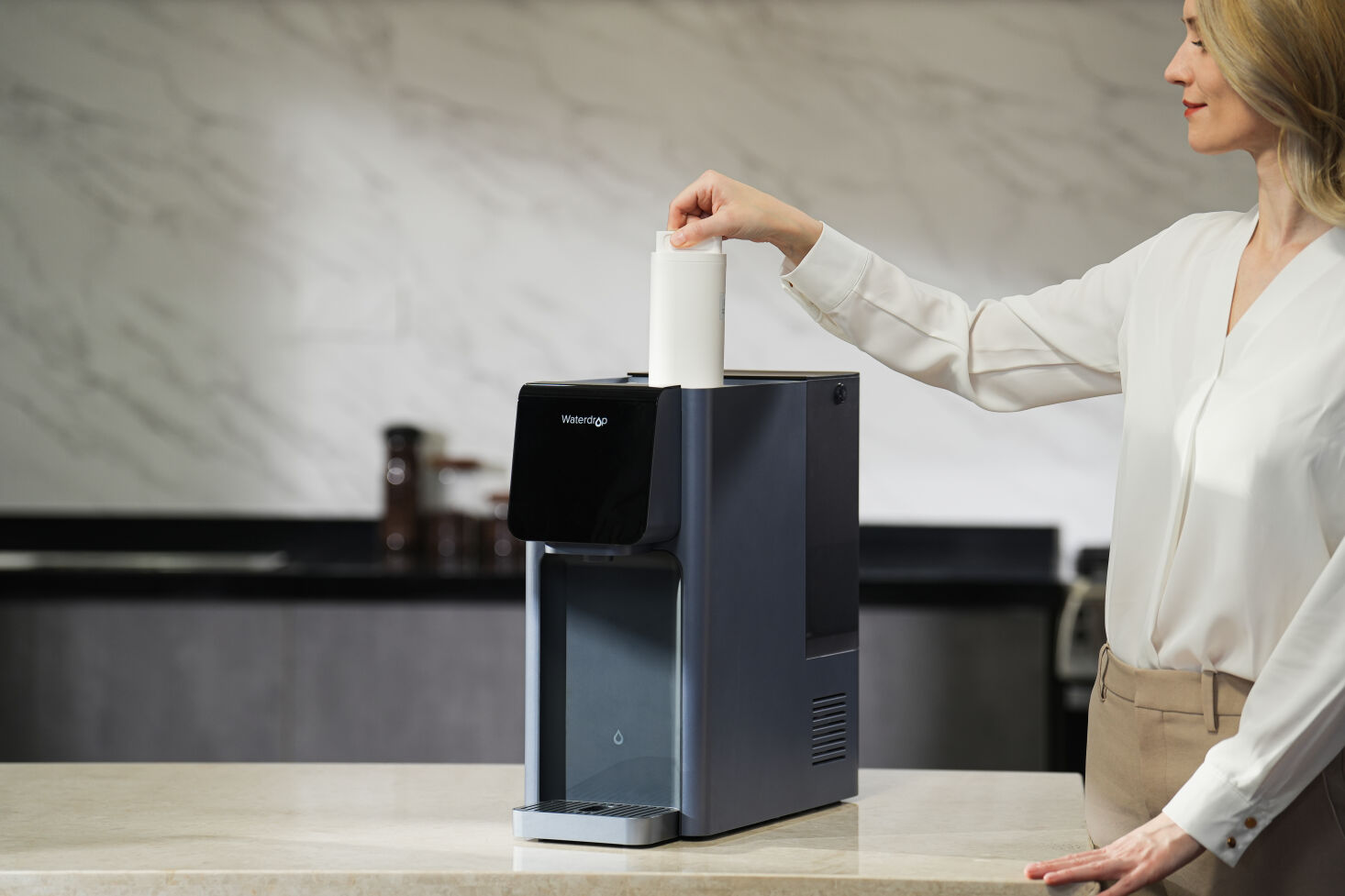 Waterdrop Countertop Water Filtration Dispenser—and a Remodelista ...