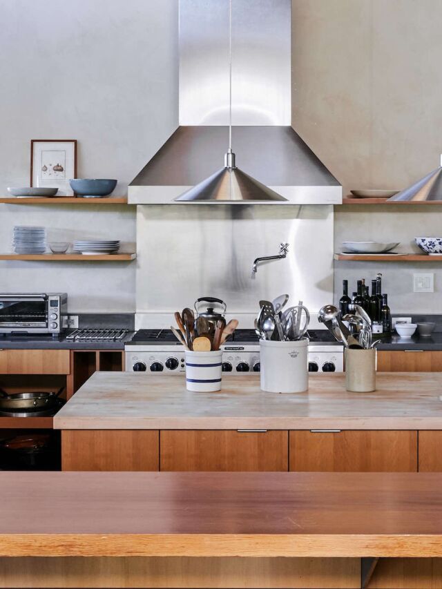 Winemaker Stephen Singer's Singular Estate: Baker Lane Vineyards in ...