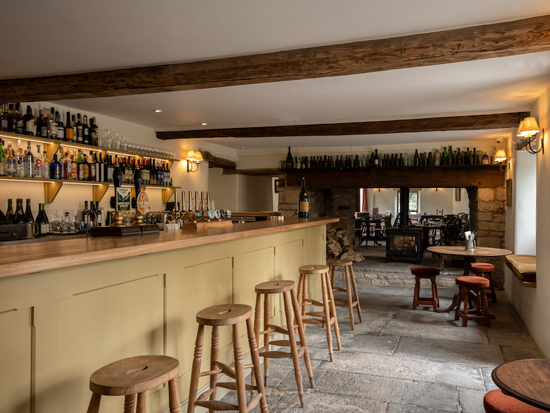Autumnal Ambrosia: The Three Horseshoes, a 17th-Century Pub in Somerset ...