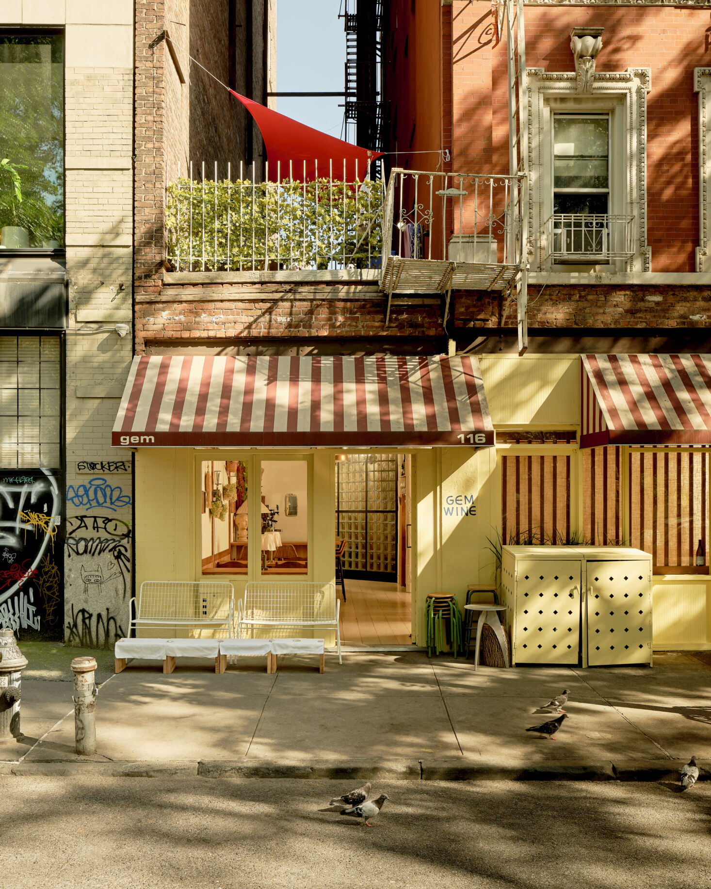 Gem Wine NYC: 8 Design Lessons from a 25-Year-Old Star Chef’s DIY ...