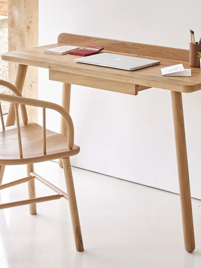 10 Easy Pieces: Desks for Small Spaces - Remodelista Web Story ...