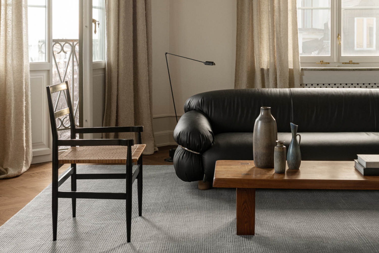 The 10 Best Solid Gray Area Rugs: 10 Easy Pieces