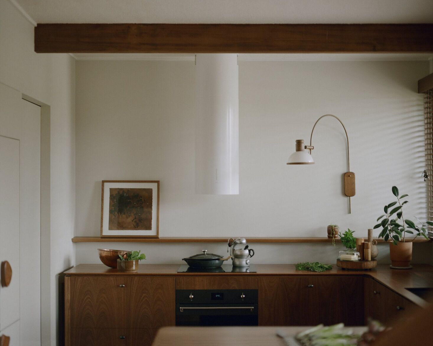 Monty Sibbel: A Sustainable Renovation by Nuud Studio