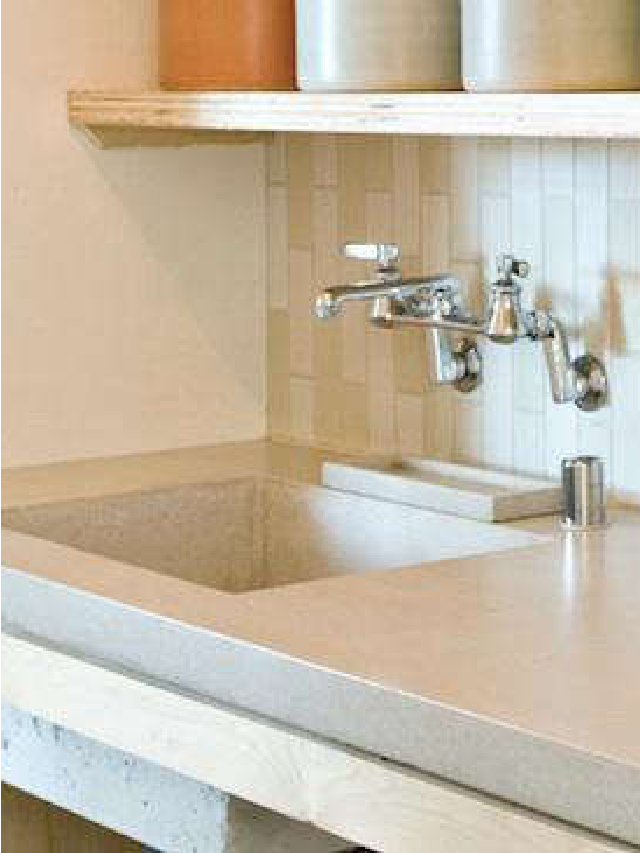 10 Easy Pieces: Remodelista Kitchen Countertop Picks - Remodelista Web ...
