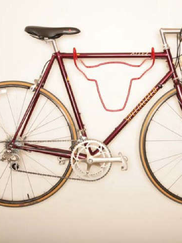 An Entryway-Worthy Bike Rack - Remodelista Web Story - Remodelista