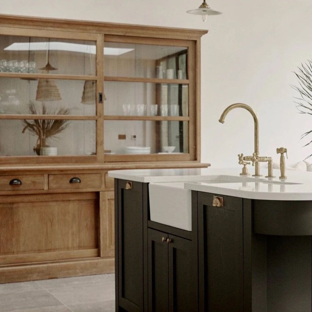 The Brass Tacks: Bespoke Fixtures “That Don’t Cost the Earth” - Cozy ...
