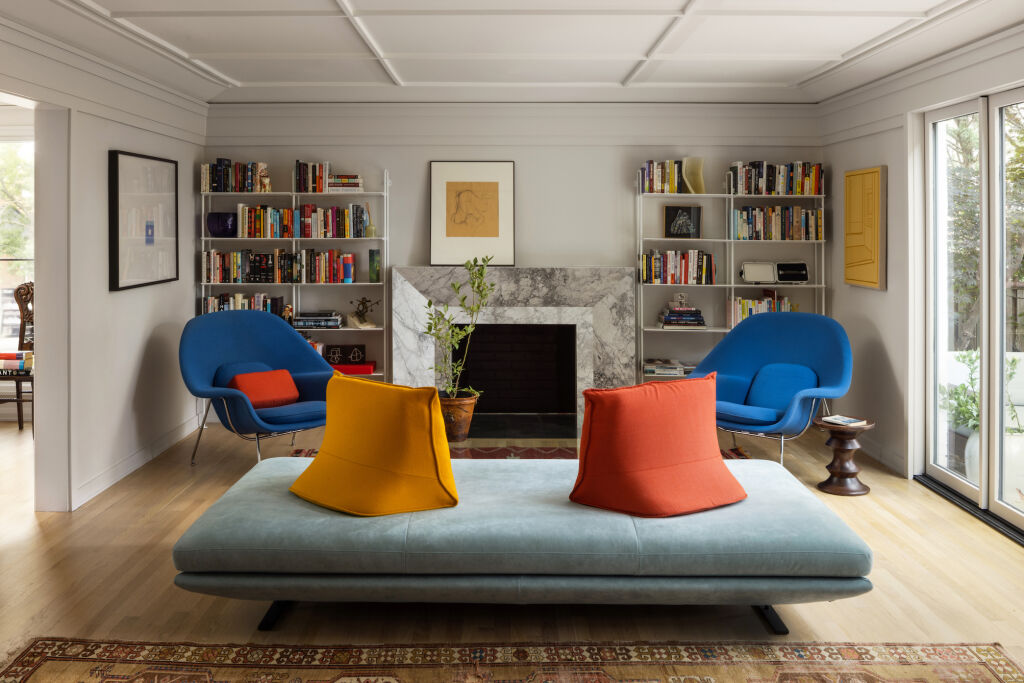 Modern Design Meets the Center-Hall Colonial in Washington D.C.