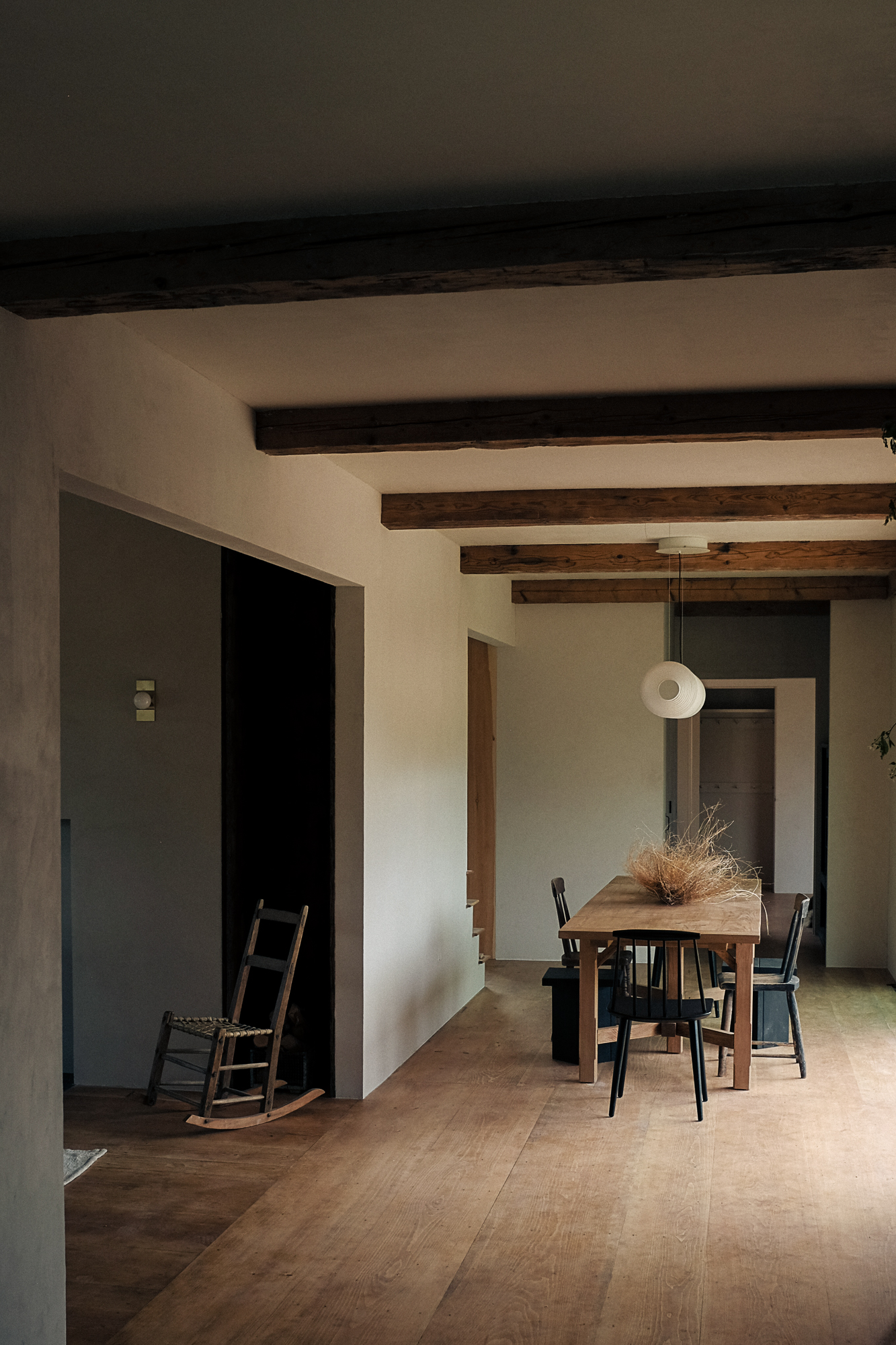 Merrydown: A Debut Project by Simmons Esteves Studio in Maine - Cozy ...
