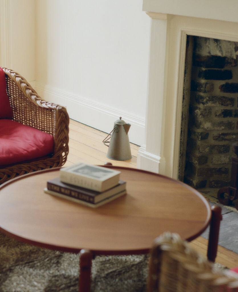 The Red Thread: A Thoughtfully Restored Townhouse in Charleston by ...