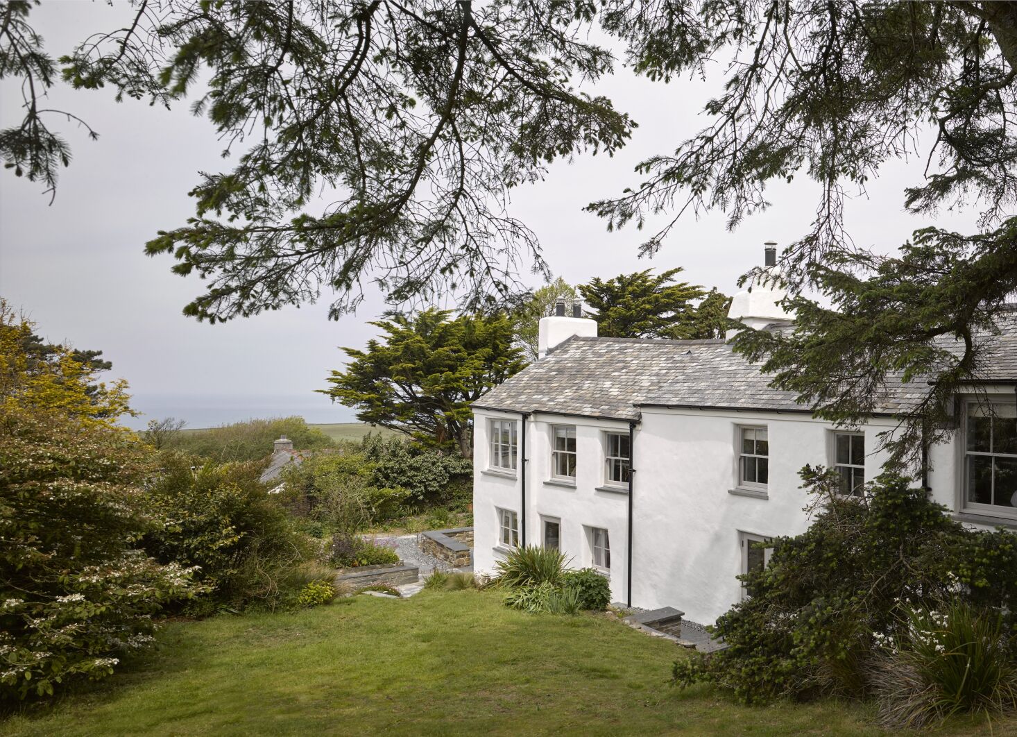 An Updated Cornish Longhouse by Tuckey Design Studio - Remodelista
