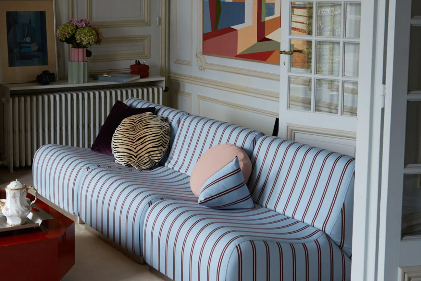 The Best Striped Sofas for Any Living Room: 10 Favorite Couches