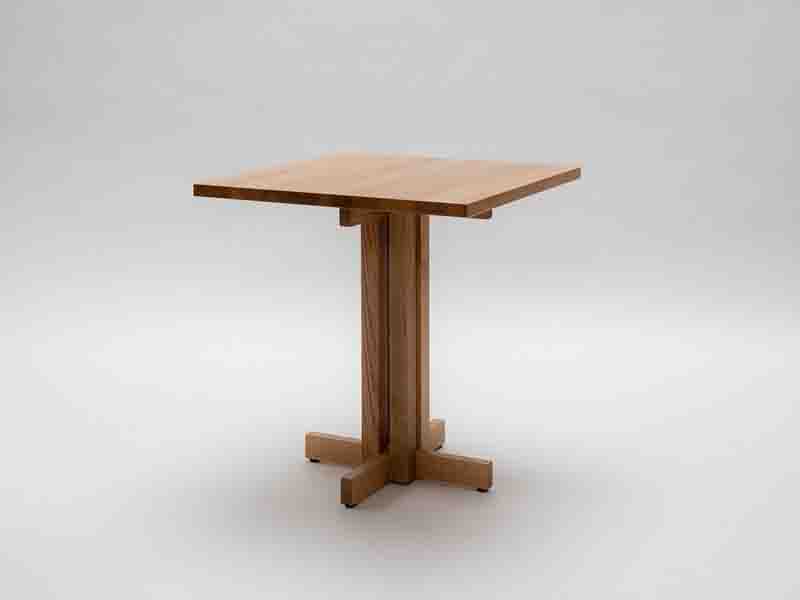 Bobe Table