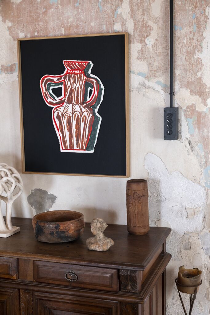 Samena in Marseille: A Seaside Romantic Ruin Turned Chic Rental House