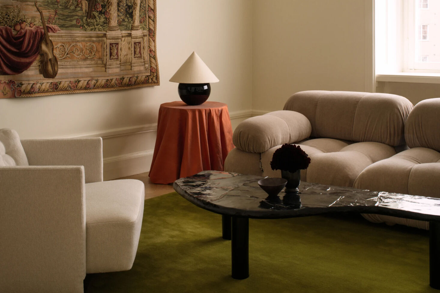 Best Area Rugs in Green for Living Rooms: 10 Easy Pieces