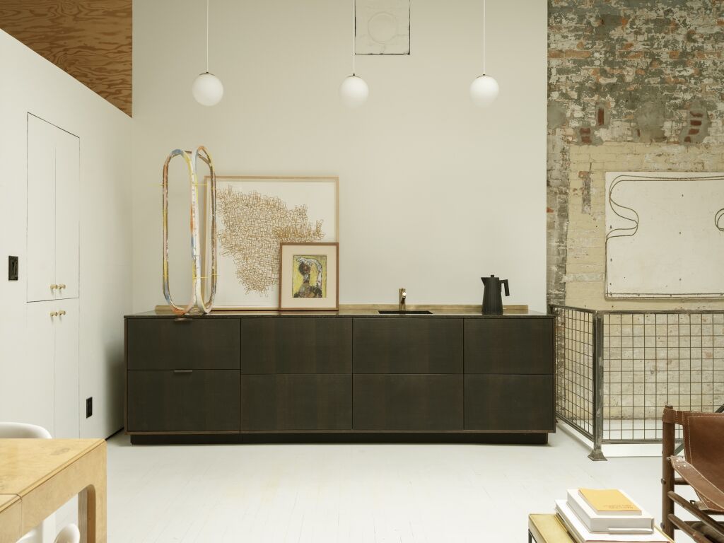 Brick Warehouse Transformed into Live-Work Quarters and Art Gallery in ...