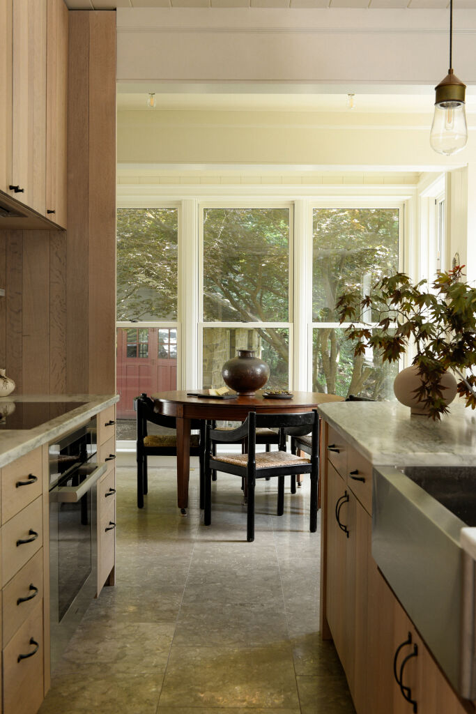 Inside an Earthy Kitchen in the Suburbs of Pittsburgh