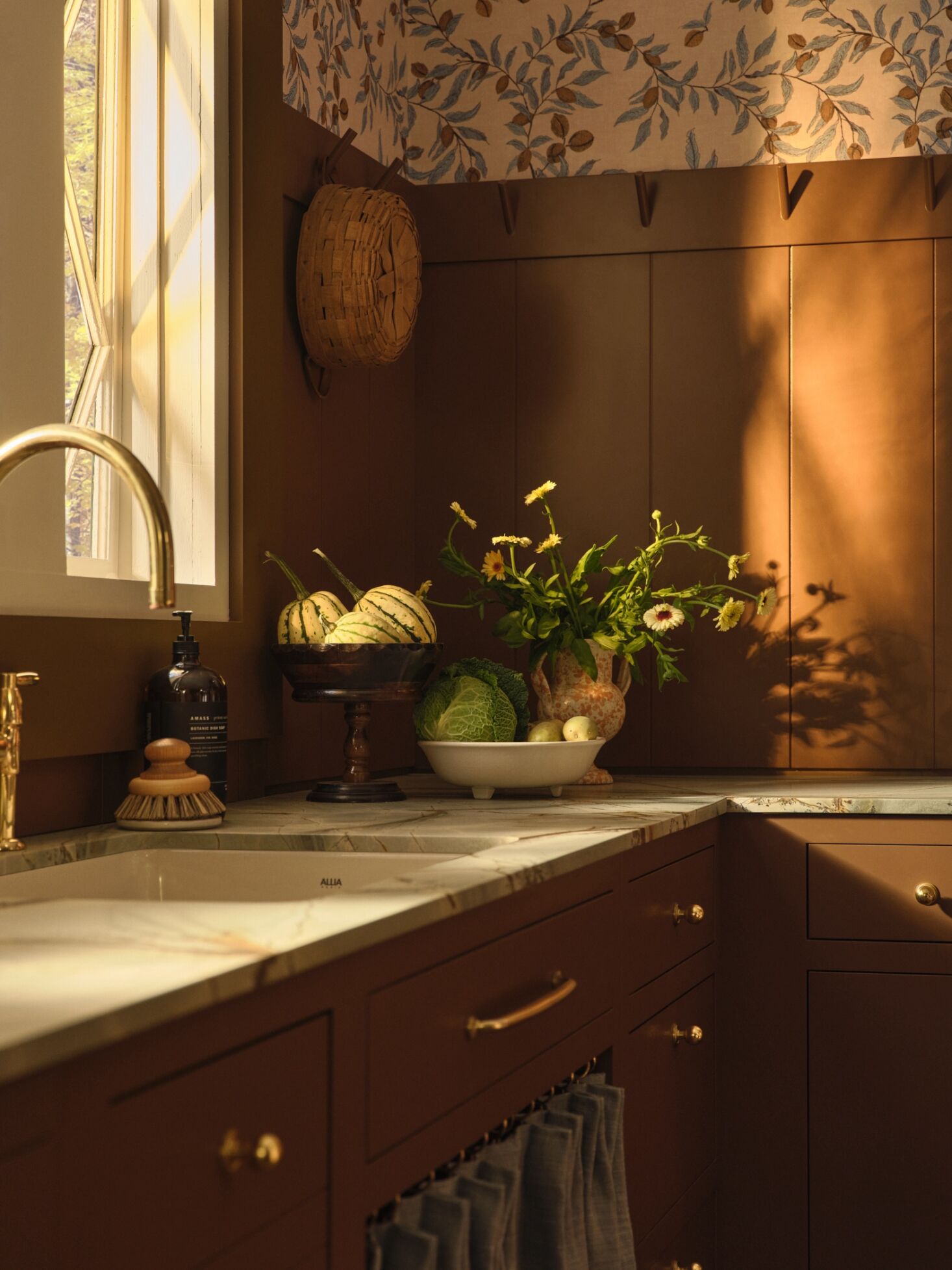 New American Kitchen Company Isla Porter