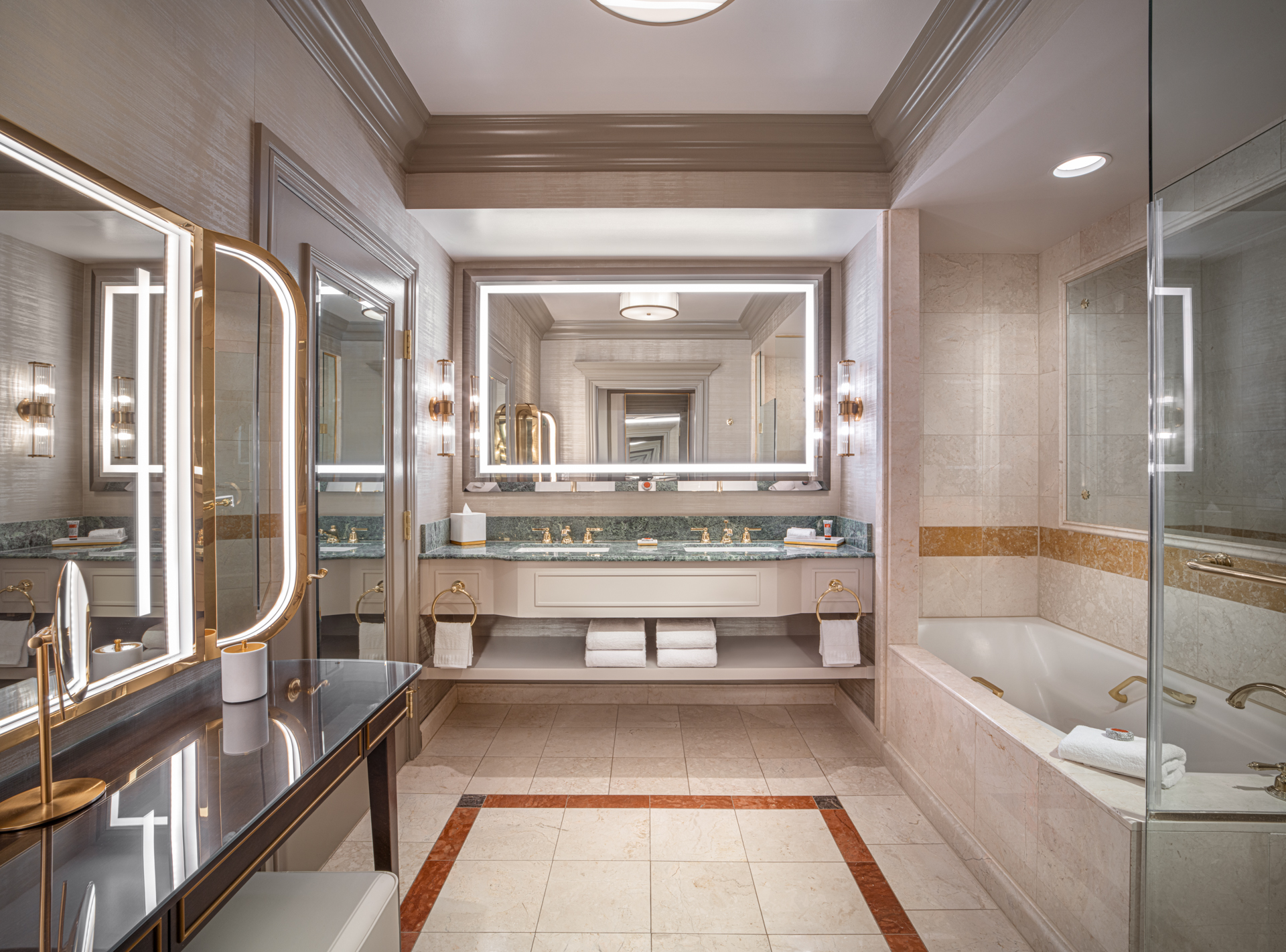 A Modern Twist on Italian Luxury: Remodeled Suites at The Venetian ...