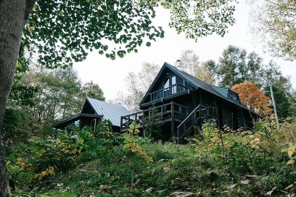 Big Sister, Little Brother: Little Onsen Cabins in Hokkaido, Japan ...