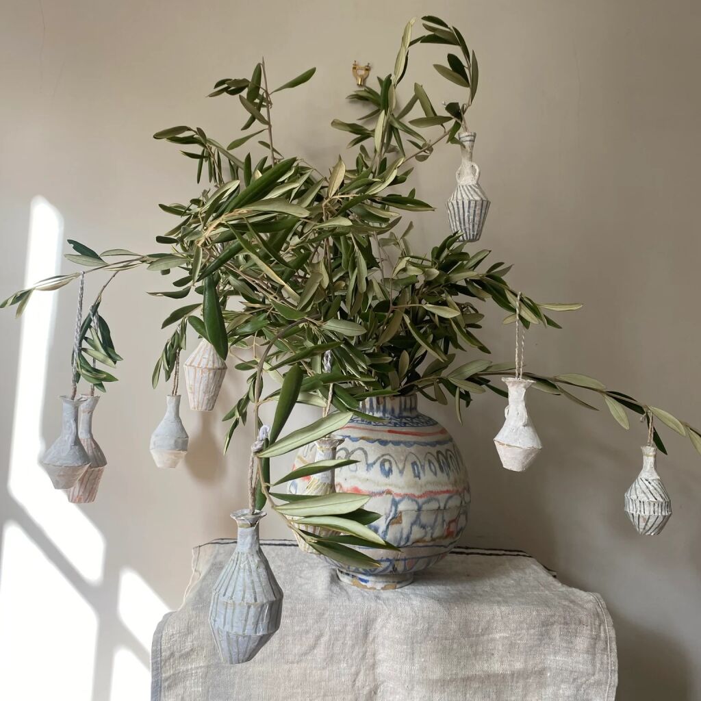 On Our Mood Boards: 5 Festive, Not-Seen-Everywhere Decor Ideas ...